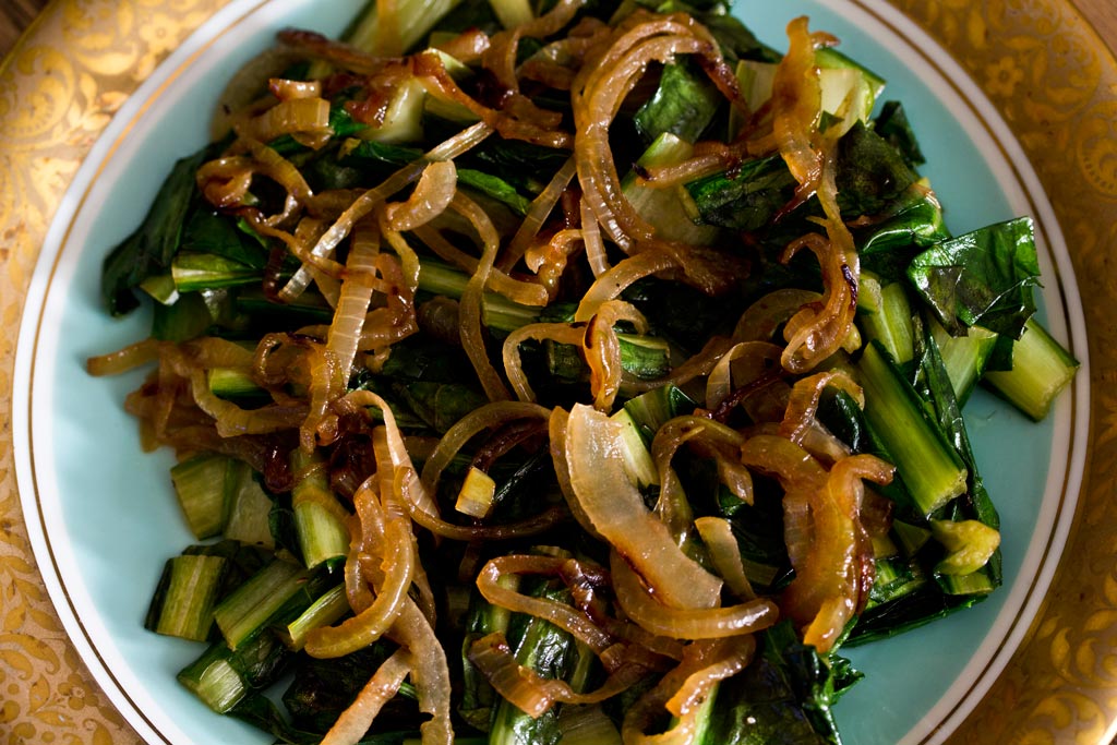 Catalogna mit Zwiebeln – Hindbeh, libanesisch & vegan